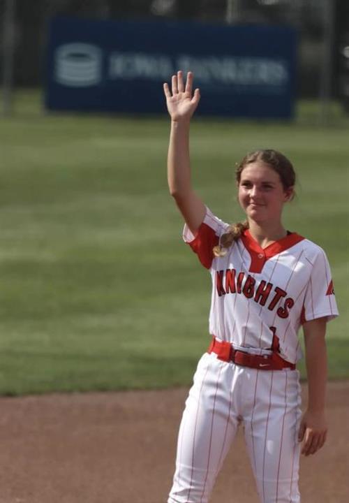 Madison Edwards Class of 2027 - Player Profile | Perfect Game Softball